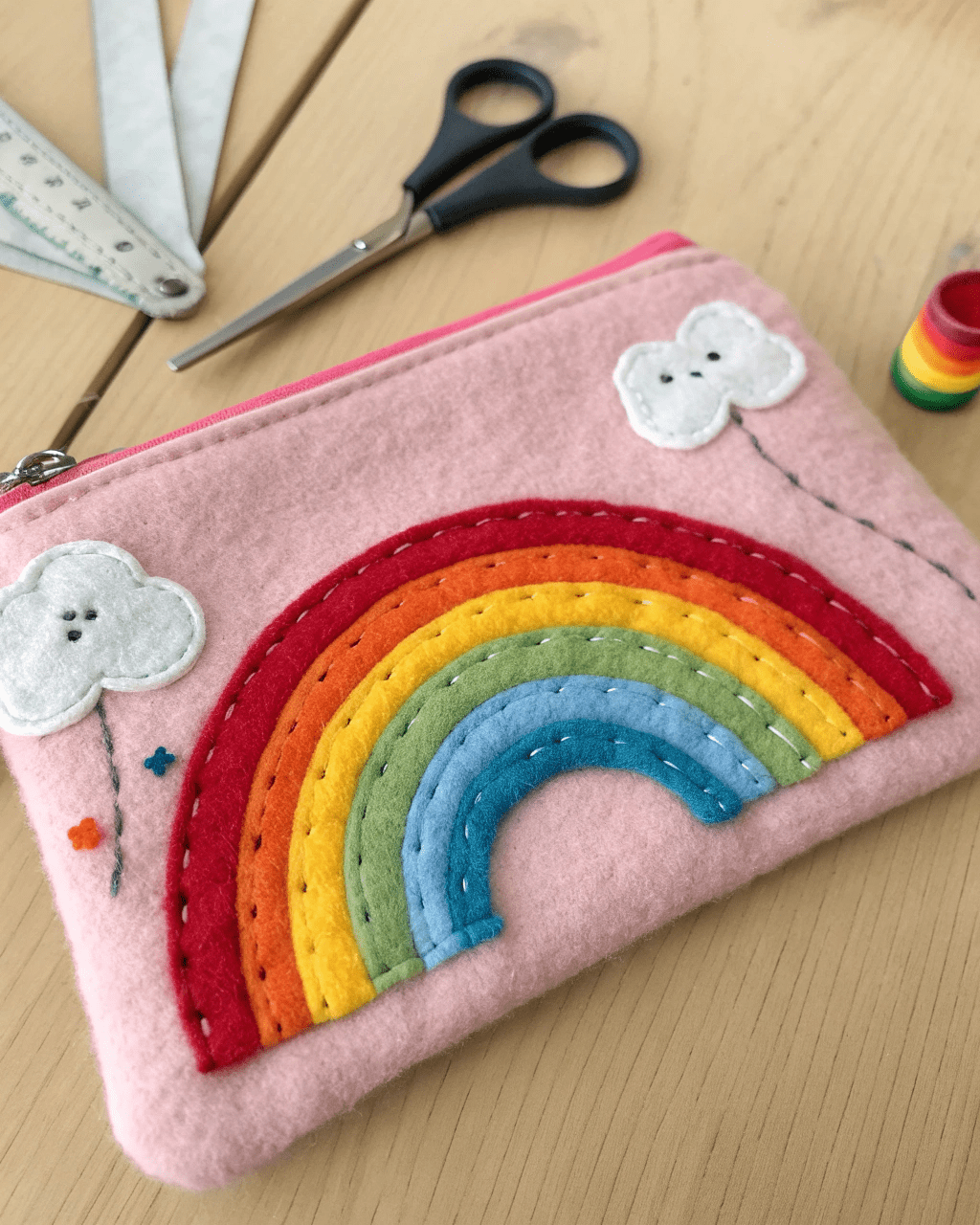 13+ Handmade Felt Pouches for Kids